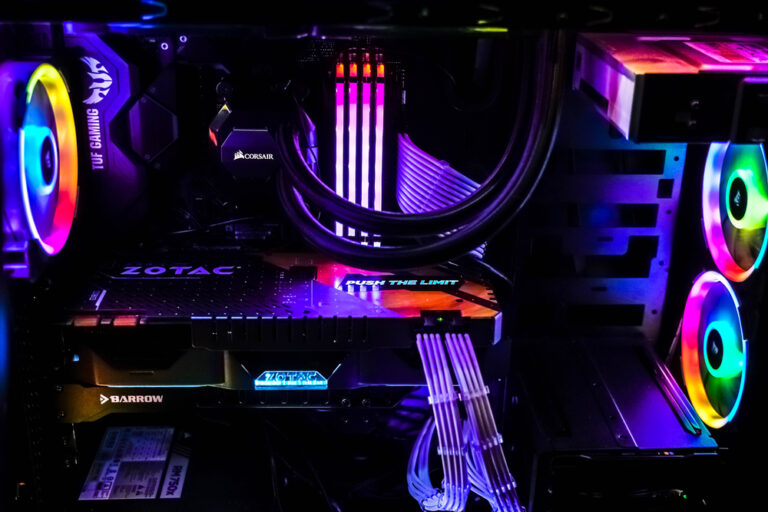 The Best Custom PC Builds for Christmas! - B & L Custom Computers